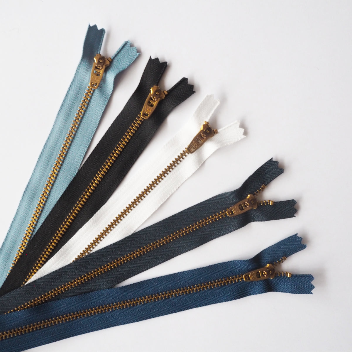 8 Inch Brass Zip – Guthrie & Ghani