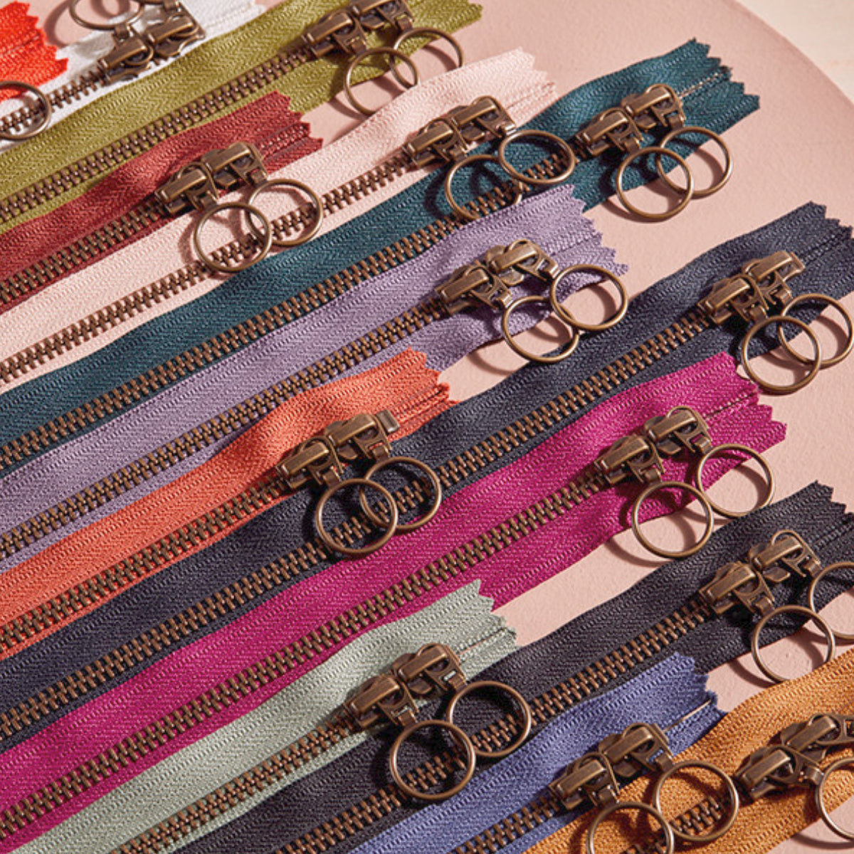 Atelier Brunette Brass Double Slider 24"/60cm Zip – Guthrie & Ghani