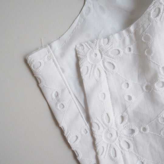 How to line Embroidered and Eyelet Fabric – Guthrie & Ghani