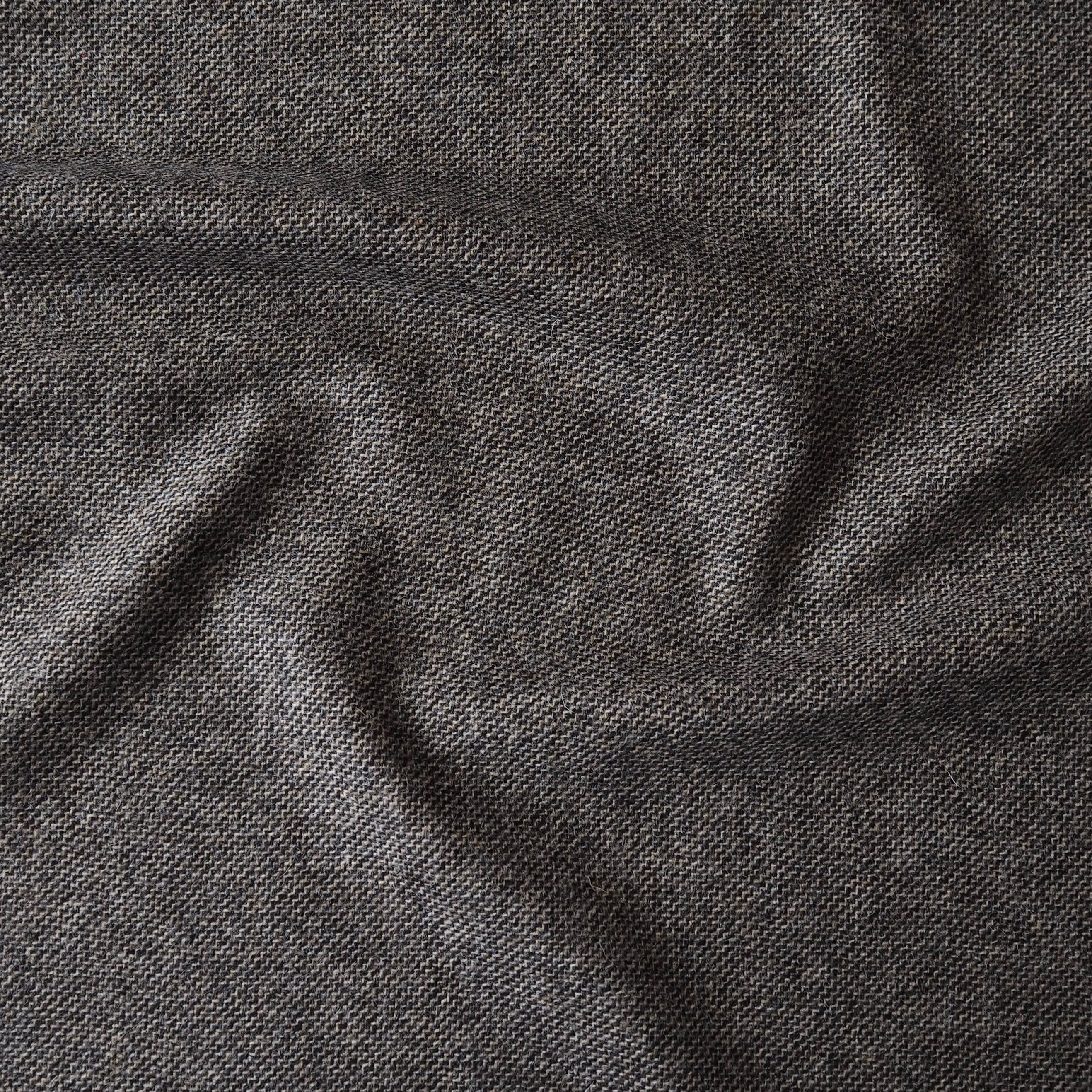 Textured Taupe British Wool Fabric – Guthrie & Ghani