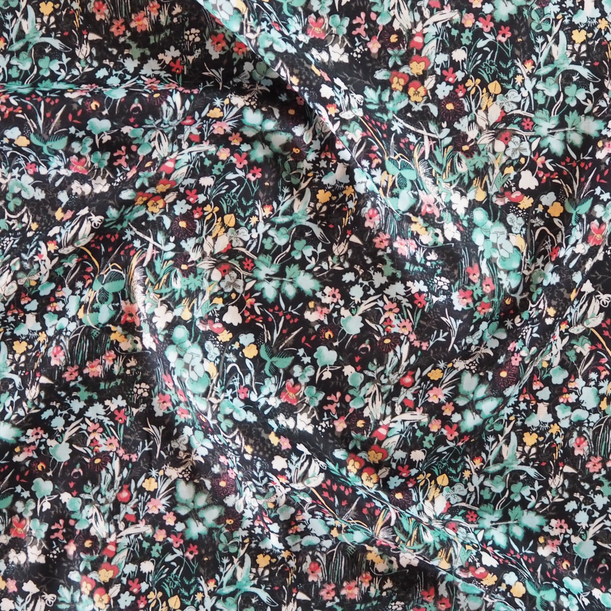 Charcoal Wild Flower Pima Cotton Lawn Fabric - Bolt End Piece 1.1m x 1 ...
